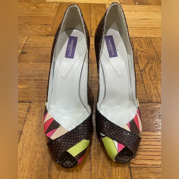 Emilio Pucci | Shoes | Rare Emilio Pucci Vintage Snakeskin Dorsay Pumps ...